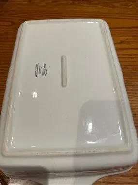 Beaumark | Kitchen | White Ceramic Rectangular Baking Dish With Hand ...